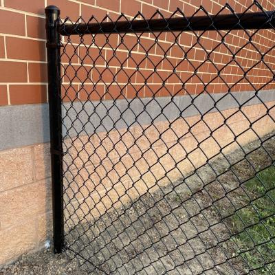 China Special Design Widely Used Wholesale Galvanized Chain Link Fencing Price Cyclone Wire Fence Product for sale
