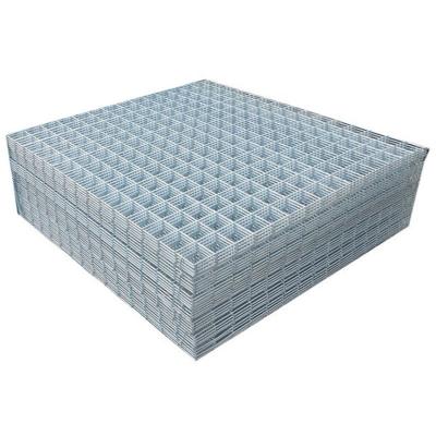 China 2 x 2 paneles de malla de alambre soldado galvanizado sumergido en caliente de 8 gauge para jaula fácil de instalar en venta