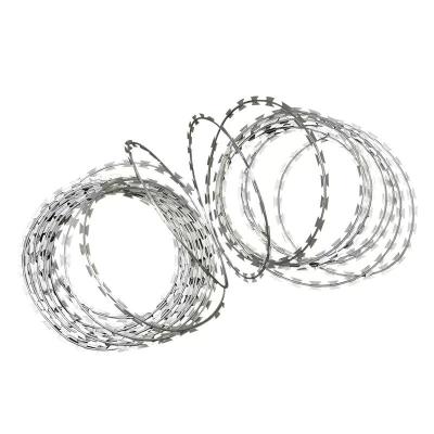 China Nueva llegada último diseño BTO22 sumergido en caliente galvanizado Concertina Razor alambre de púas anti escalada para la venta en venta