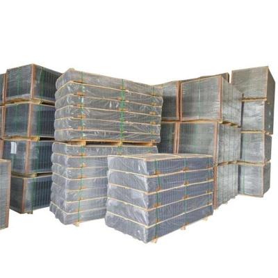 China Diamante hecha a medida malla de partición de pared decoración de pared hueca Condole superior de hierro de malla de púas de hierro forjado pared de alambre colgado malla en venta