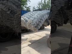 Прямая производитель Тяжелый груз 1,5-4,5 мм диаметром Электросплавленная цепная связь Забор циклонная проволока Забор для продажи