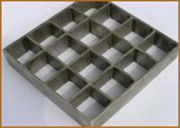 China Integrated Type Hot Dip Galvanized High Load Pressure Locked Grating for Industrial Platforms for sale