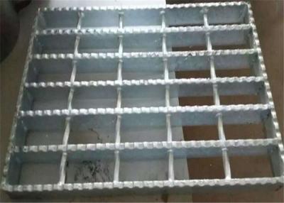 Cina 30x5 Antivari d'acciaio che gratta la grata seghettata galvanizzata immersa calda dell'acciaio in vendita