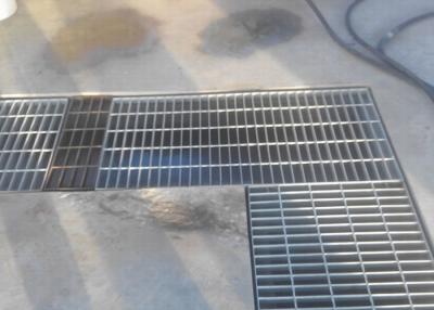 Cina Campione libero torto del passo 30mm di Antivari del cuscinetto della copertura dello scolo della grata dell'acciaio di Antivari in vendita