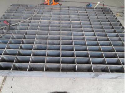 China Walkway Grating Steel Stair Tread Galvanized Steel for sale