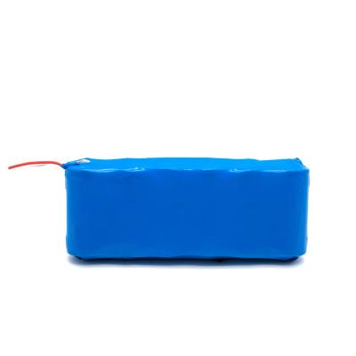 Cina un cv da 32650 6500mAh 3,2 di volt LiFePO4 cc della batteria ricaricabile in vendita