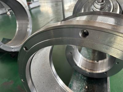 China Customized High Compression Ratio Pellet Die For MUZL 610TW With High Wear Resistance for sale
