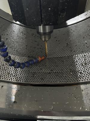Cina Dispositivi per il trattamento termico ad alto vuoto per alimenti per pollame personalizzati per CPM7936-14 con elevata resistenza alla stanchezza in vendita
