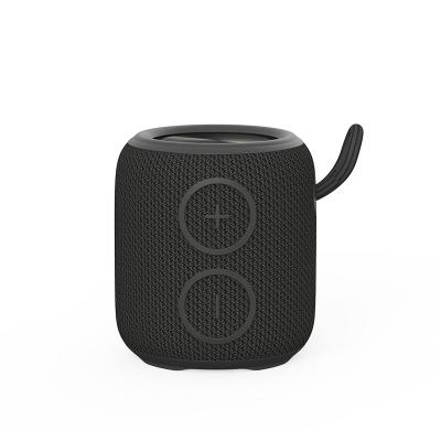 China Portable 5W Bluetooth Mini Outdoor Speaker 228g Waterproof IPX7 TWS Pairing for sale