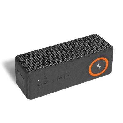 China Tiempo de batería largo Cargador inalámbrico Altavoz Bluetooth 5.0 20W Potencia de salida en venta