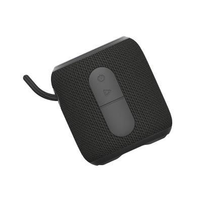 Cina Altoparlante all'aperto portatile - tempo di produzione di dimensione D8cm*H8.9cm della batteria 3.7V 1200mAh 30~35 giorni in vendita