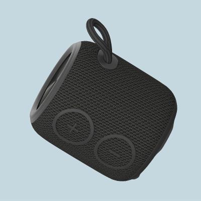 China 1-Year-Warranty Portable Outdoor Speaker D8cm*H8.9cm 10~20 Hours Battery Life for sale