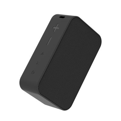 China BT 5.0 Ozzie Bluetooth Speaker Metal TPU ABS Material 360 Degree Stereo Sound for sale