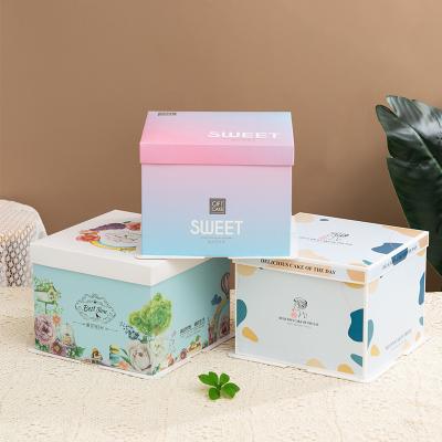 China Custom Logo Printing Cake Box With Food Grade Paper Board Easy Assembly For Bakeries for sale
