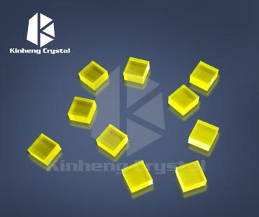 Cina tempo di decadimento veloce di postluminescenza di Crystal High Light Output Low di scintillazione di 169ps GAGG in vendita