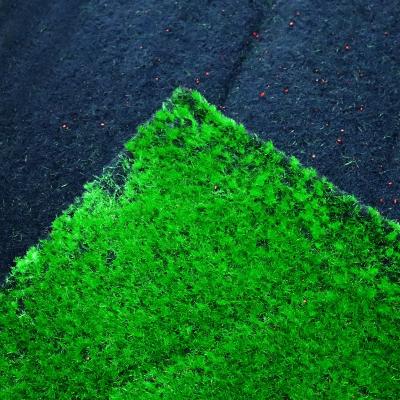Cina Parete artificiale dell'erba verde di falsificazione del paesaggio di Moss Mat 100*100cm del panno dell'interno in vendita