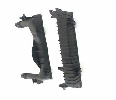 Radiator plastic tank in vehicle