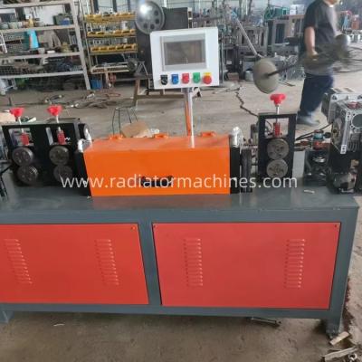 China Dubbele servo-uitrichtings- en snijradiatormachine met 80 cm hoge ontvangende hopper Te koop