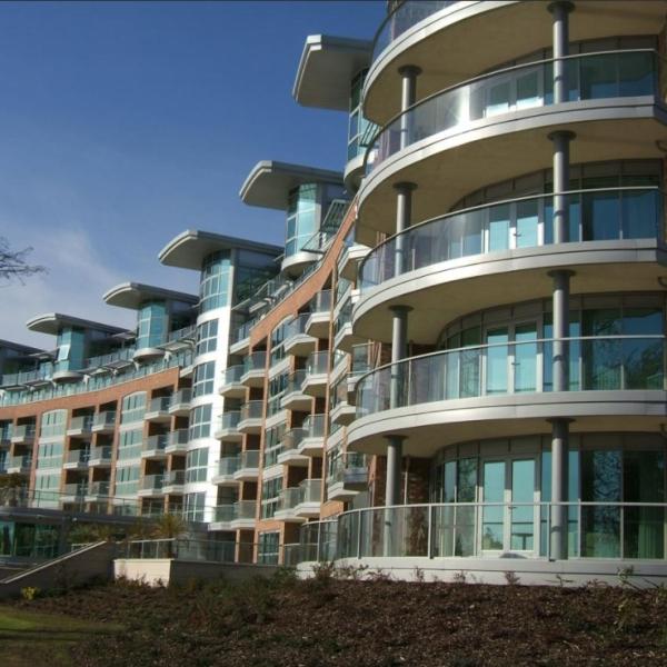 Quality Curved Frameless Glass Balustrade Balcony 8.76mm 10.76mm 13.14mm 17.52mm Modern for sale