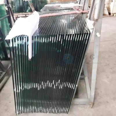 Cina 8mm 1/3 pollice Tempered sicurezza vetro di alta resistenza per porte doccia in vendita