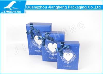 Cina Arco stampato variopinto del nastro a forma di cuore del contenitore di regalo del cartone della carta quadrata in vendita