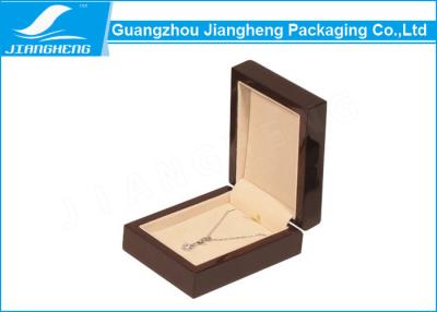 Cina Gioielli che imballano il contenitore di regalo di legno, scatola di legno della lacca dell'anello con il logo scolpito in vendita