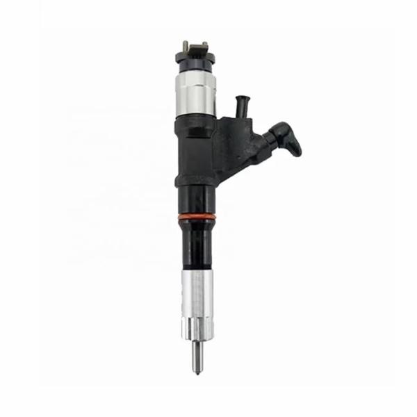 Quality Stainless Steel 095000-6700 Fuel Injector for Sino HOWO Truck Engine at for sale