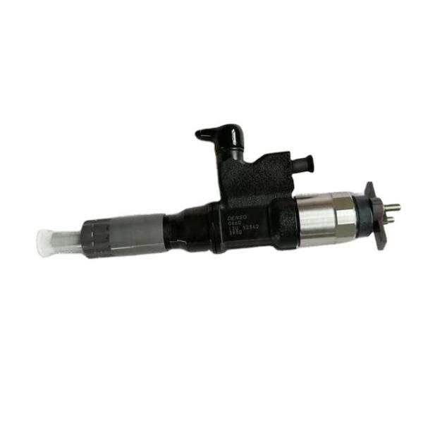 Quality Speed Steel Denso 095000-5511/5512/5513 Injector Ideal for Isuzus Heavy Duty Truck HOWo for sale