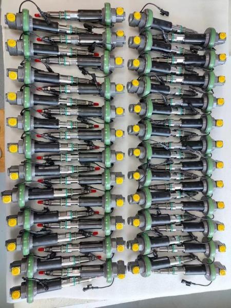 Quality Diesel Fuel Injector 4964170 4964171 4955524 for K19 KTA19 Engine Excavator for sale