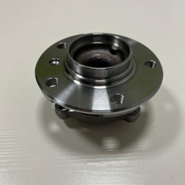 Quality OE NO. 31 20 6 867 256 Hub Bearings for BMW1 F30 F35 F20 F23 Car Fitment BMW1 for sale