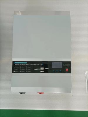 China 5KW Low Frequency Solar Inverter With 60APWM / MPPT Charge Controller for sale