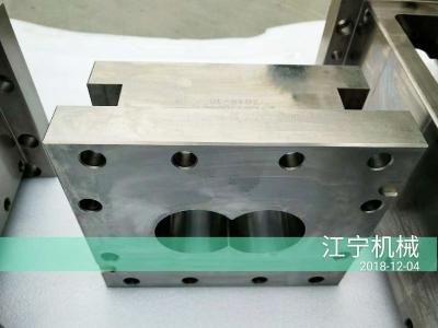 China Coper Extruder Barrel Elements , Double Screw Extruder Spare Parts for sale