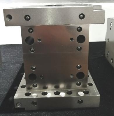 China CNC que faz à máquina o cilindro do tambor do parafuso de máquina da extrusora de Corotation à venda
