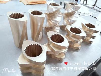 China Parafusos da extrusora do diâmetro 150mm e material de bronze de alumínio do elemento dos tambores à venda