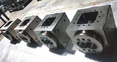 China Naylon schroefvaten met hoge kwaliteit voor kunststof tweeling schroef extruders machine voor opgeblazen voedsel fabriek Te koop