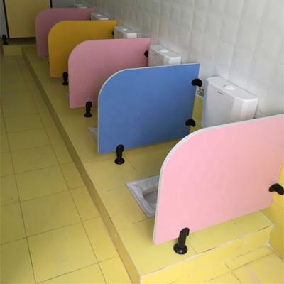 China Custom Size Kids Toilet Partition Moisture Resistant High Pressure Laminate Toilet Partition Durable for sale