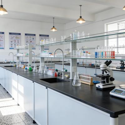 China Customizable Laboratory Table Top School Lab Bench Top Scratch Resistant E1 Formaldehyde for sale