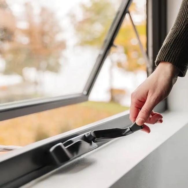 Florida Approval Hurricane Proof Impact Resistance Miami Aluminium Chain Winder Awning Windows with Louvres