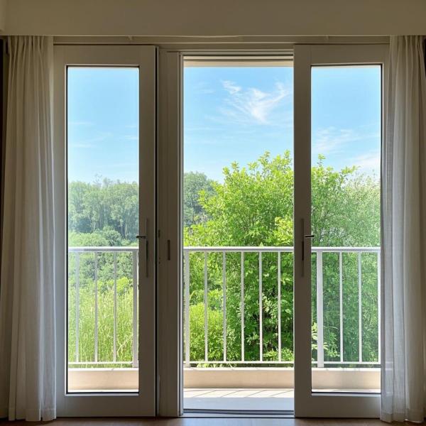 Quality Waterproof Aluminum Folding Door Open Style For Terrific Surface Finish for sale