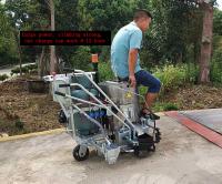 China Battery Rechargeable Automatic Thermoplastic Road Marking Machine for sale