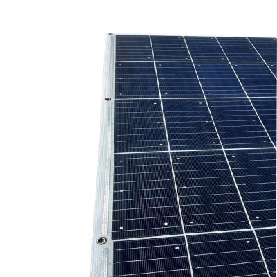 Cina Pannelli solari impermeabili facili da applicare e incollare, efficienza delle celle al 24%, per un'installazione facile e veloce in vendita