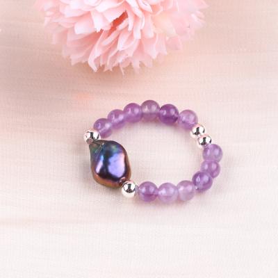 China 4mm Handmade Gemstone Beaded Ring Adjustable Elastic Sodalite Stone Ring With Peal Charm For Party Daily Wearing for sale