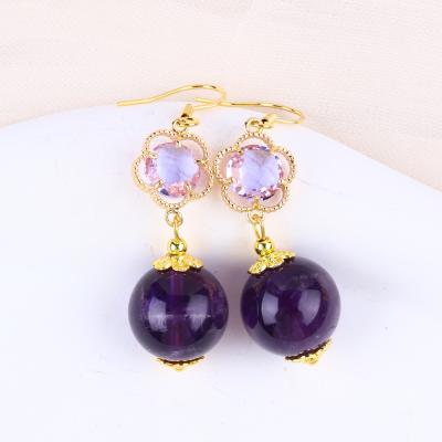Cina Fabbricazione a mano Ametista Cristallo naturale 14MM Grande forma rotonda Con perline Orecchino a corto angolo per gioielli regalo in vendita
