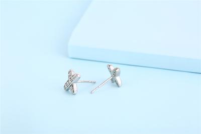 Cina X Shape 925 Moissanite Stud Orecchini Sterling Silver Gioielli in vendita