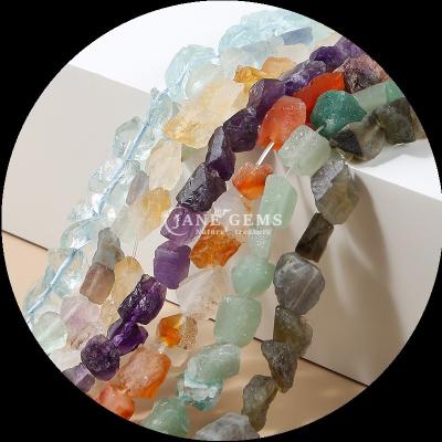 Cina Fluorite Amazonite Gem Bead Natural Crystal Raw Rough Stone Loose Bead Strands per braccialetti in vendita