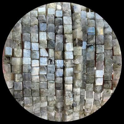 Китай Кубическая квадратная форма натуральный драгоценный камень бусы лабрадорит синий точка свободные бусы для лечебной энергии и самодельные ювелирные изделия продается