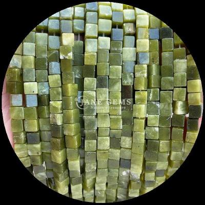 Китай Кубическая квадратная форма Естественный драгоценный камень бусы Южный нефрит Амазонит продается