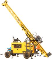 China 1000m Wheel Type Full Hydraulic Core Drilling Machine with 4650 N*m Torque and 145kW Diesel Engine for sale