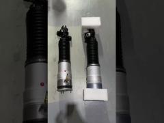 자동차 부품 BMW F02 수리용 공기 서스펜션 스프러트 37126796929 37126794139