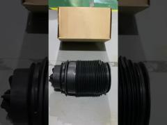 2123200725 2123200825 Luchtspeling voor Mercedes 212 Mercedes 218 Land Rover Compatibel